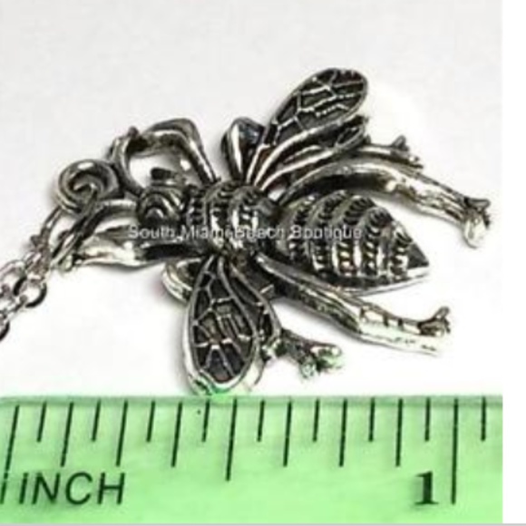 Jewelry | Silver Bumble Bee Necklace 18 Queen Bea Insect | Poshmark